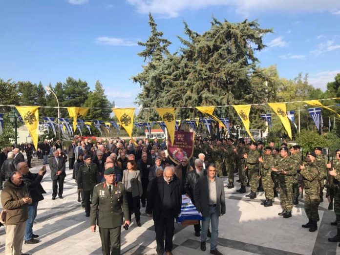 Αντιστράτηγος Γεώργιος Παπαλαμπρίδης: Aναπαύεται πλέον δίπλα στους ...